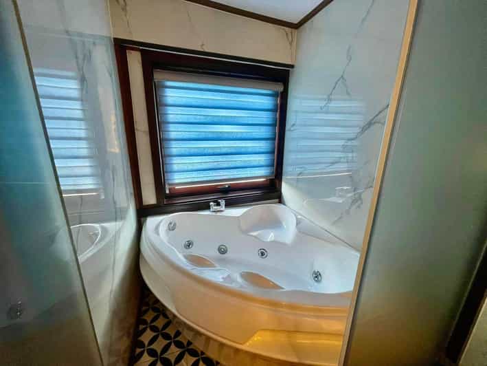 Renea Cruises - BEST Small Boat in Bai Tu Long & Halong Bay - Frequently Asked Questions