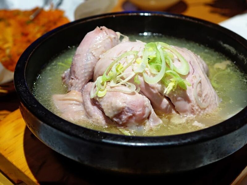 Seoul: Private tour in French with a Korean guide - Why This Tour Stands Out