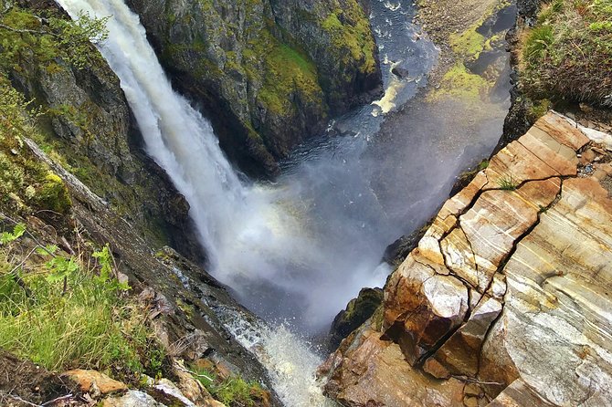 SEVEN WATERFALLS TOUR: Private roundtrip to the Hardanger Fjord, 12 hours - Practicalities: Transport, Timing, and Group Size
