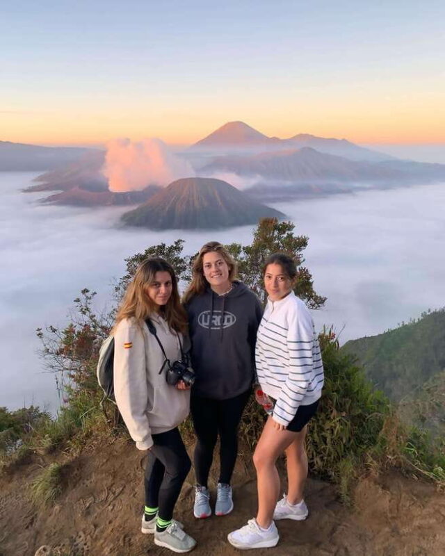 Shared Bromo Tour start from Malang - The Guide and Group Experience