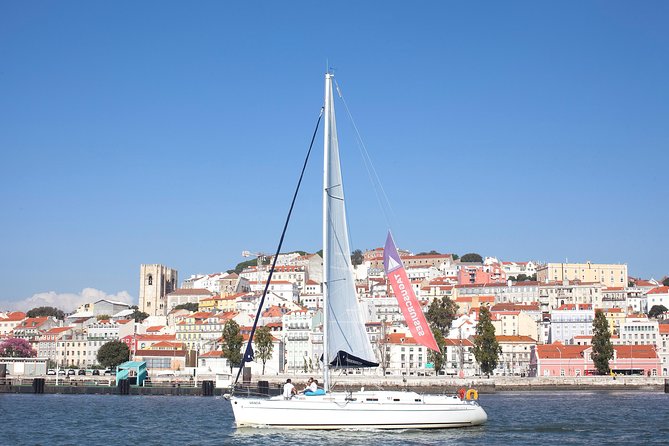 Small-Group Sailing Tour on the Tagus River from Lisbon - Authentic Traveler Experiences