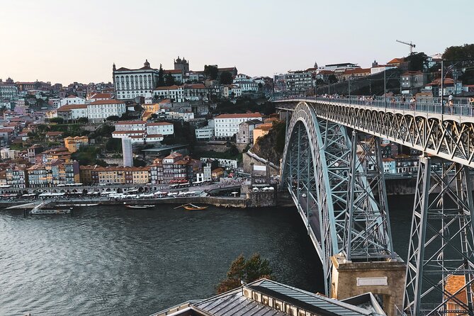 Transfer Tour Between Lisbon and Porto - FAQs