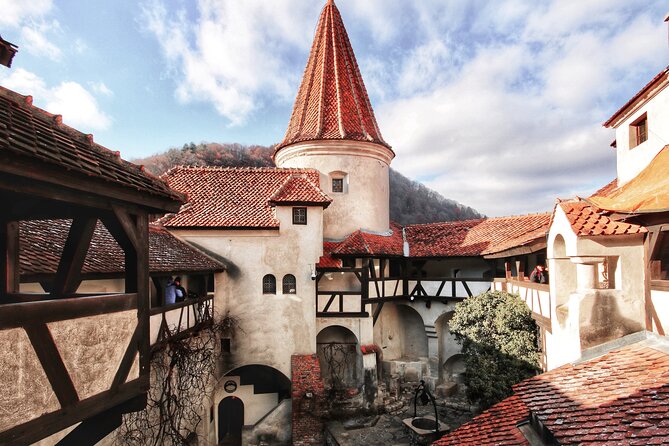Transfgran Highway & Sibiu - Premium Private Tour from Braov - FAQ