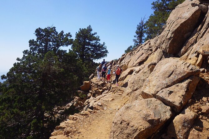 Walk on Artemis trail and in Old Kakopetria - FAQ