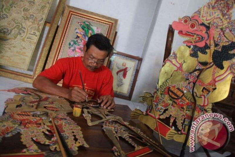 YOGYAKARTA CITY TOUR,SULTAN PALACE,WATER CASTLE AND CRAFTS. - The Experience from Reviewers’ Perspectives