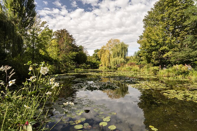 Giverny Monet's Gardens Entrance Ticket with Transport from Paris - FAQ