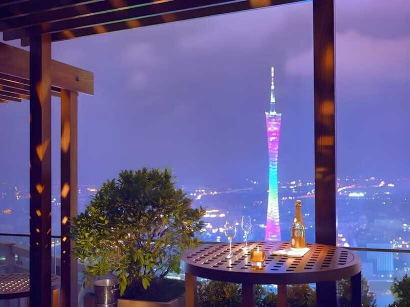 GuangZhou: 70 Floor RoofTop openair Bar, Sunset & Light Show - Final Verdict