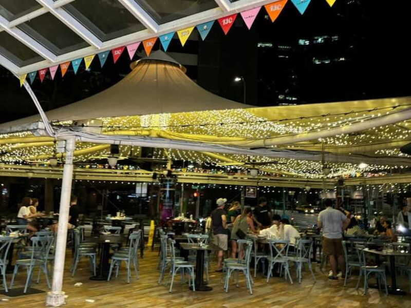 Signature Urban Night Tour: Sunset Street Food in Singapore - Who Is This Tour Best For?