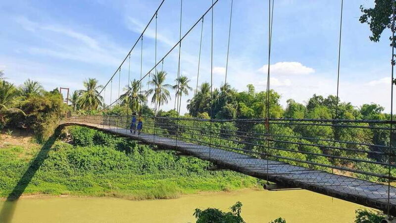 A Day TukTuk Handicrafts Bambootrain Killing&BatCaves,Sunset - Key Points