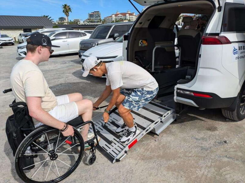 a trip to Jeju Island in a wheelchair (WHEELCHAIR TOUR) - Key Points