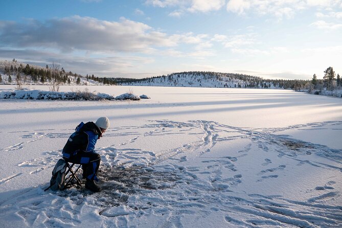 Arctic Fishing & Open Fire Cooking - Arctic Fishing & Open Fire Cooking: A Genuine Lappish Adventure