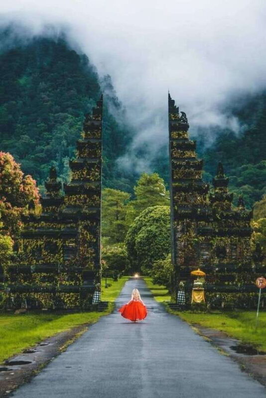 Bali: Jatiluwih UNESCO, Bratan Lake, Iconic Gate & Tanah Lot - Key Points