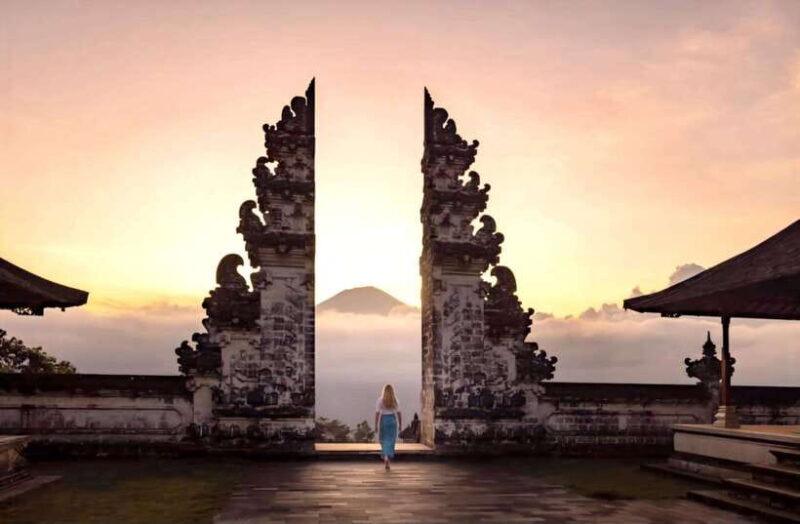 Bali: Lempuyang Temple, Tirta Gangga, and Virgin Beach Tour - Key Points