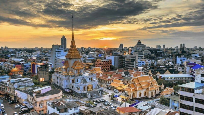 Bangkok: Grand Palace, Wat Phra Kaew, and Wat Trimit Tour - Key Points