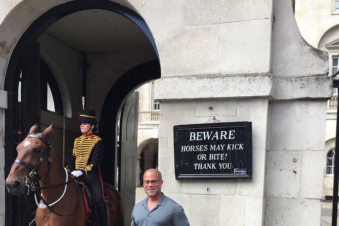 Bespoke Black Cab Heathrow Layover Private Tour - Key Points