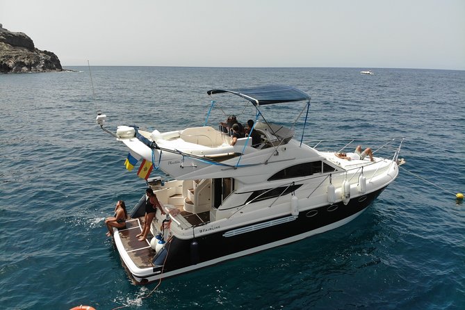 Boat Trip 3 hours - Private Charter ("KEEPER UNO" Boat) - Key Points