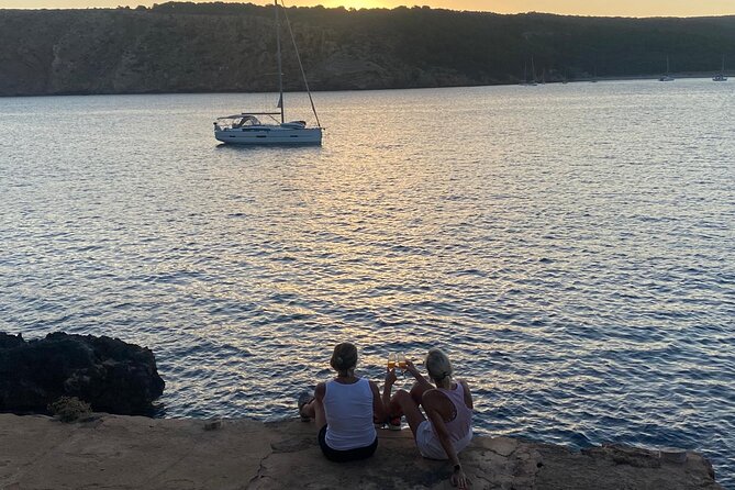 Breakfast at Sunrise in Menorca - Private Guide - Discover Menorca’s Serenity with the Sunrise Breakfast & Coastal Walk