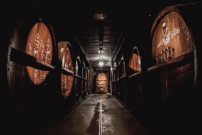 Cellar visit and "Wine time" (Tea Time around wine) - Key Points