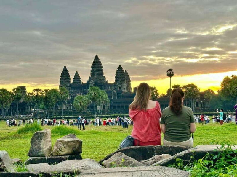 Discover Private Angkor Small Circle Tour - Key Points