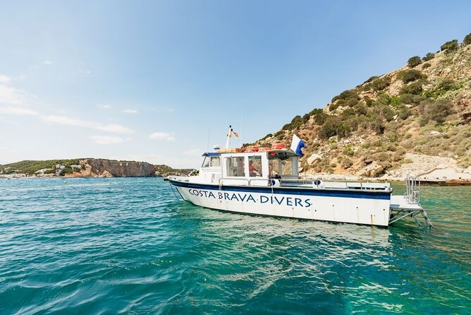 Diving baptism in the Montgrí Natural Park - What to Expect During Your Diving Baptism