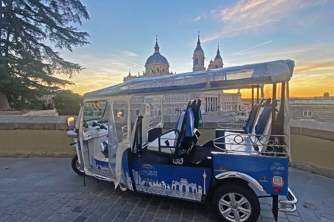 Eco Friendly Tuk Tuk Experience with the Local in Madrid - The Experience: What It Feels Like
