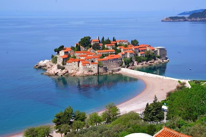 Enjoy Private Transfers by Car or Van from Podgorica Airport to Budva or Becici - Why a Private Transfer from Podgorica Airport Matters