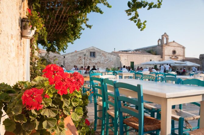 Excursion- FULL DAY - By boat Marzamemi - Key Points