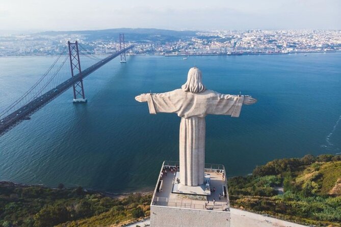 Experience Historical Lisbon City Tour with Live Guide - Introduction