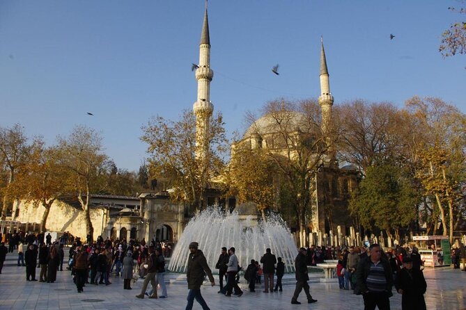 Eyup, Pierre Loti Hill, and Kariye Museum: Guided Day Tour from Istanbul - Exploring Istanbul’s Lesser-Known Wonders: A Guided Day Tour
