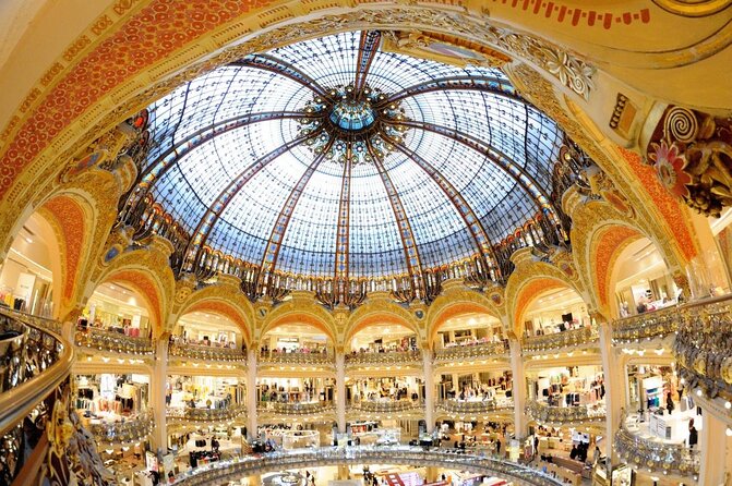 Family experience-Macaron Bakery Class at Galeries Lafayette - Key Points