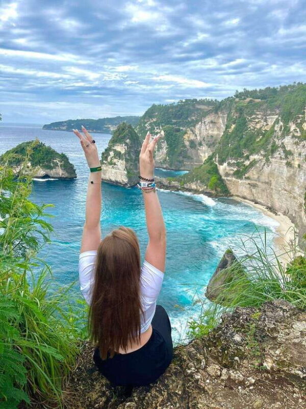 From Bali: Private Tour Combo East and West Nusa Penida - Key Points