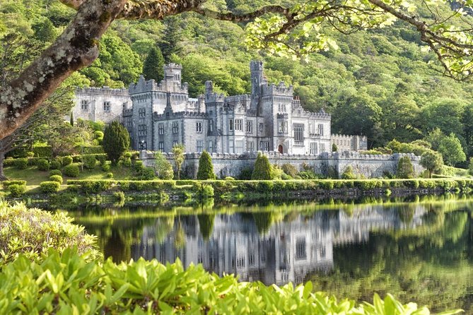 From Galway: Guided tour of Connemara with 3 hour stop at Connemara National Pk. - Key Points