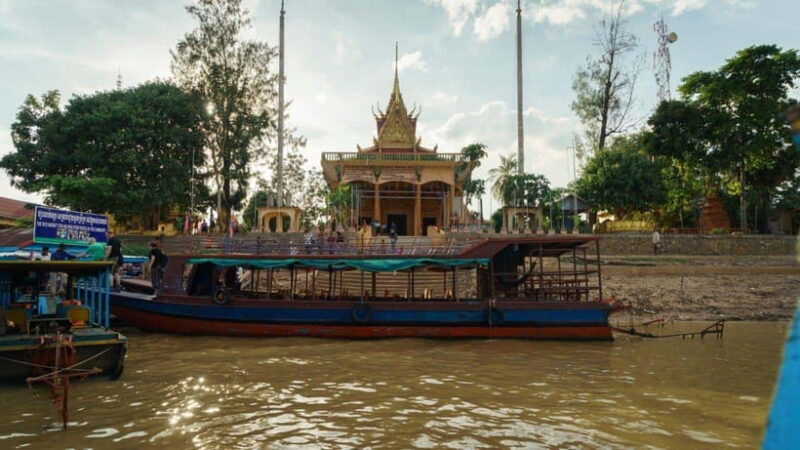 From Siem Reap: Kampong Phluk Floating Village Tour by Boat - Key Points