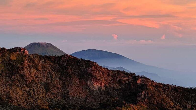 From Yogyakarta: Mount Sumbing Day Hike Via Nepal Van Java - From Yogyakarta: Mount Sumbing Day Hike Via Nepal Van Java — A Detailed Tour Review
