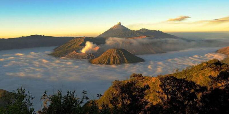 From Yogyakarta: Tumpak Sewu-Bromo-Ijen 4D3N Guided Tour - Key Points