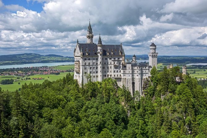 Full day small group Tour in Neuschwanstein from Innsbruck - An Overview of the Experience
