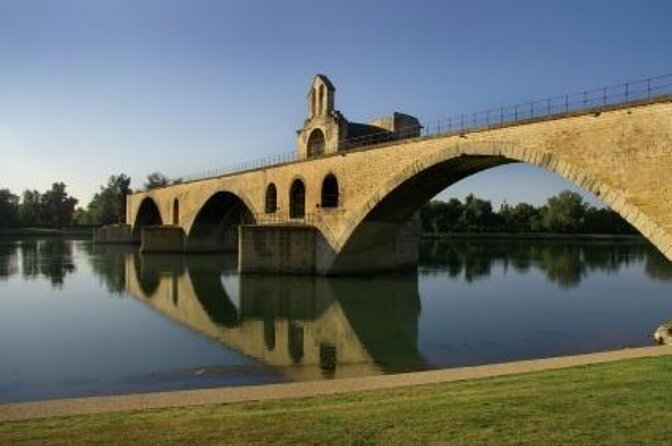 Full private day Avignon Chateuneuf du pape wine tasting - Key Points