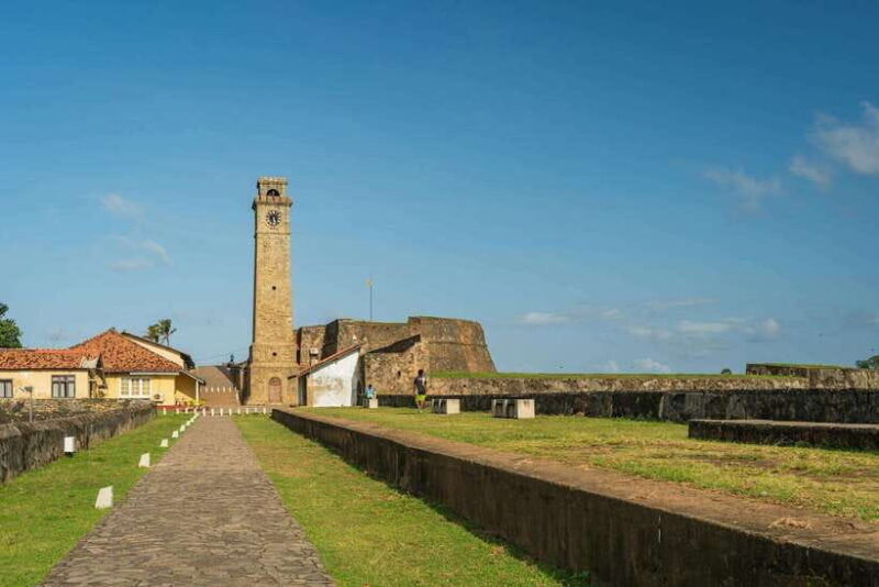 Galle: Fort Walking Tour with Local Guide + Lunch - Key Points