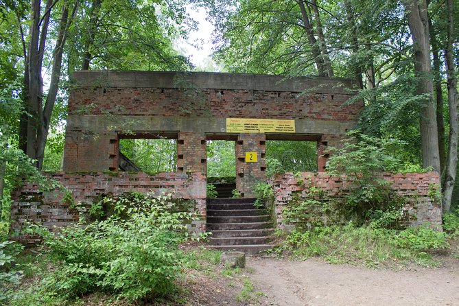 Gdansk Wolfs Lair with St. Lipka and Mamerki Private Guided Tour - Key Points