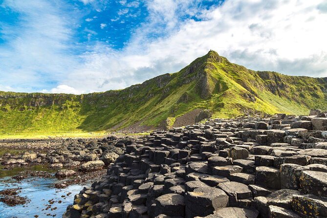 Giants causeway & coastal private luxury Mercedes 7 seater tour - Key Points