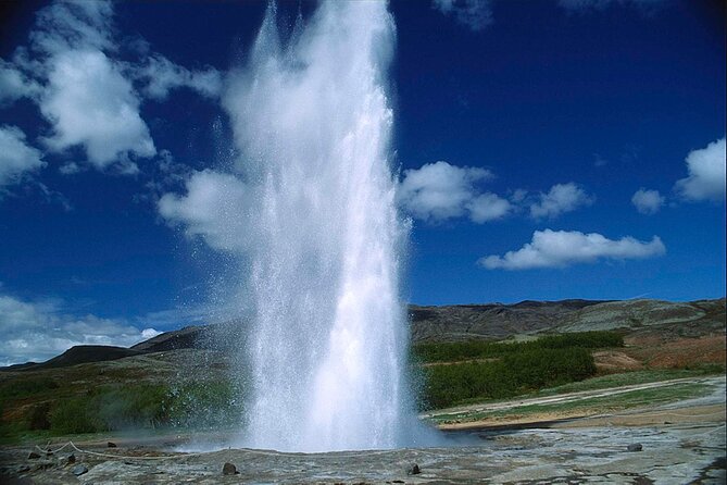 Golden Circle German-speaking small group tour from Reykjavík - The Itinerary: What You’ll See and Experience