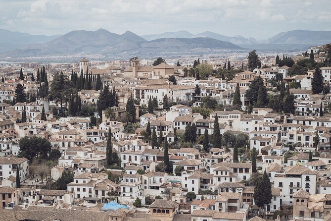 Granada Discoveries Private Tour - A Detailed Look at the Granada Discoveries Private Tour