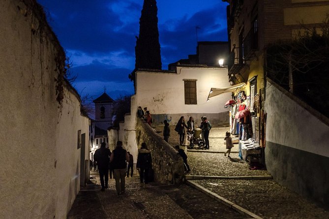 Guided tour Granada Unexplained - What to Expect from the Granada Unexplained Tour