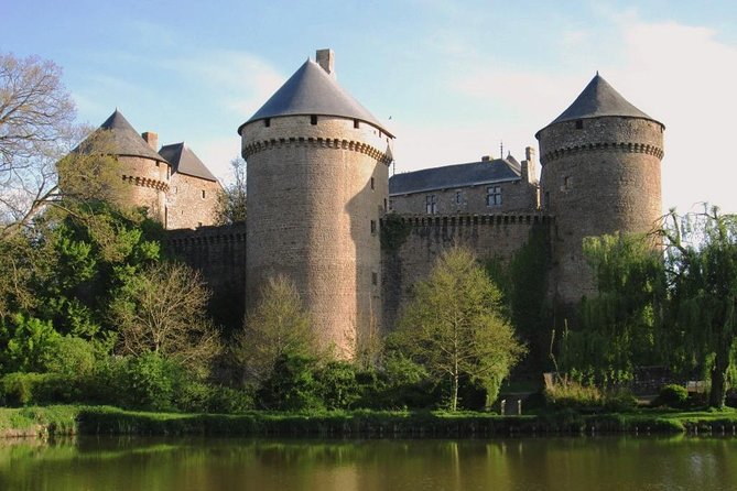 Guided tour of the castle - A Genuine Look at the Guided Tour of Castle Lassay