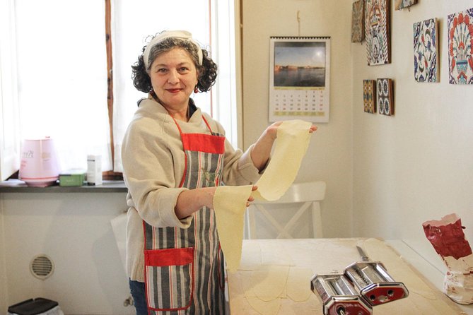 Hands-On Pasta Making Class in Central Florence with Patrizia - An In-Depth Look at the Florence Pasta Class