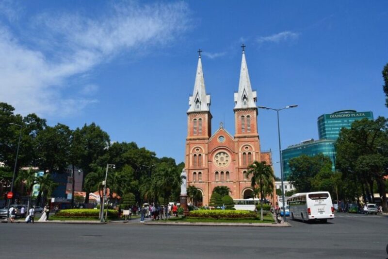 Hanoi: Private custom tour with a local guide - Key Points