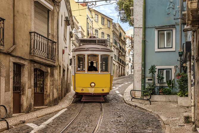 Highlights and Secrets of Lisbon Private Walking Tour - A Walk Through Lisbon’s Heart: What to Expect