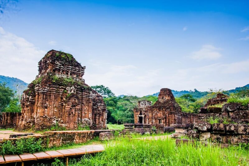 Hoi An : Early Morning My Son Sanctuary Tour with Breakfast - Key Points