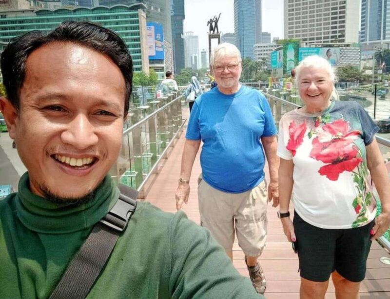 Jakarta Half-Day Sightseeing Tour To Modern and Old Town - Key Points