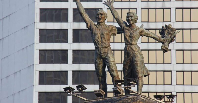 Jakarta: Like a Local Customized Guided Tour - Key Points